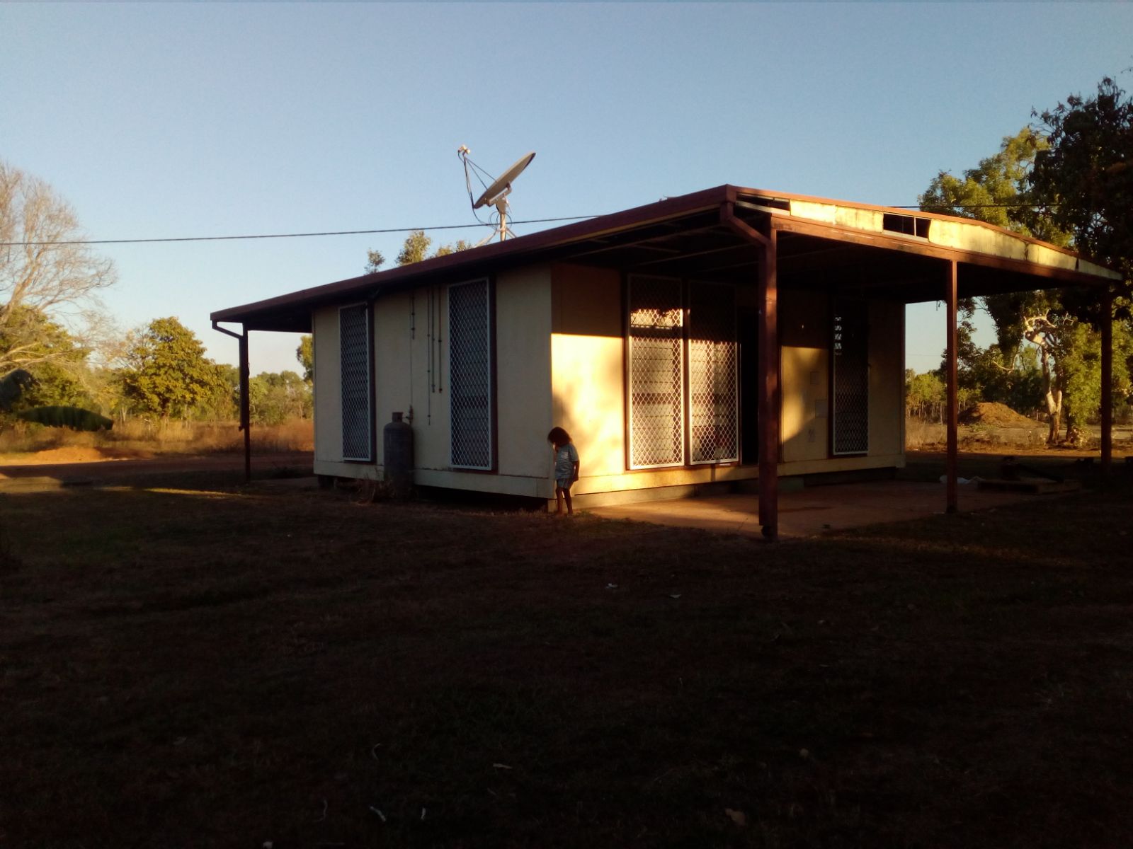 NT, federal governments still negotiating 'landmark' housing deal amid ...