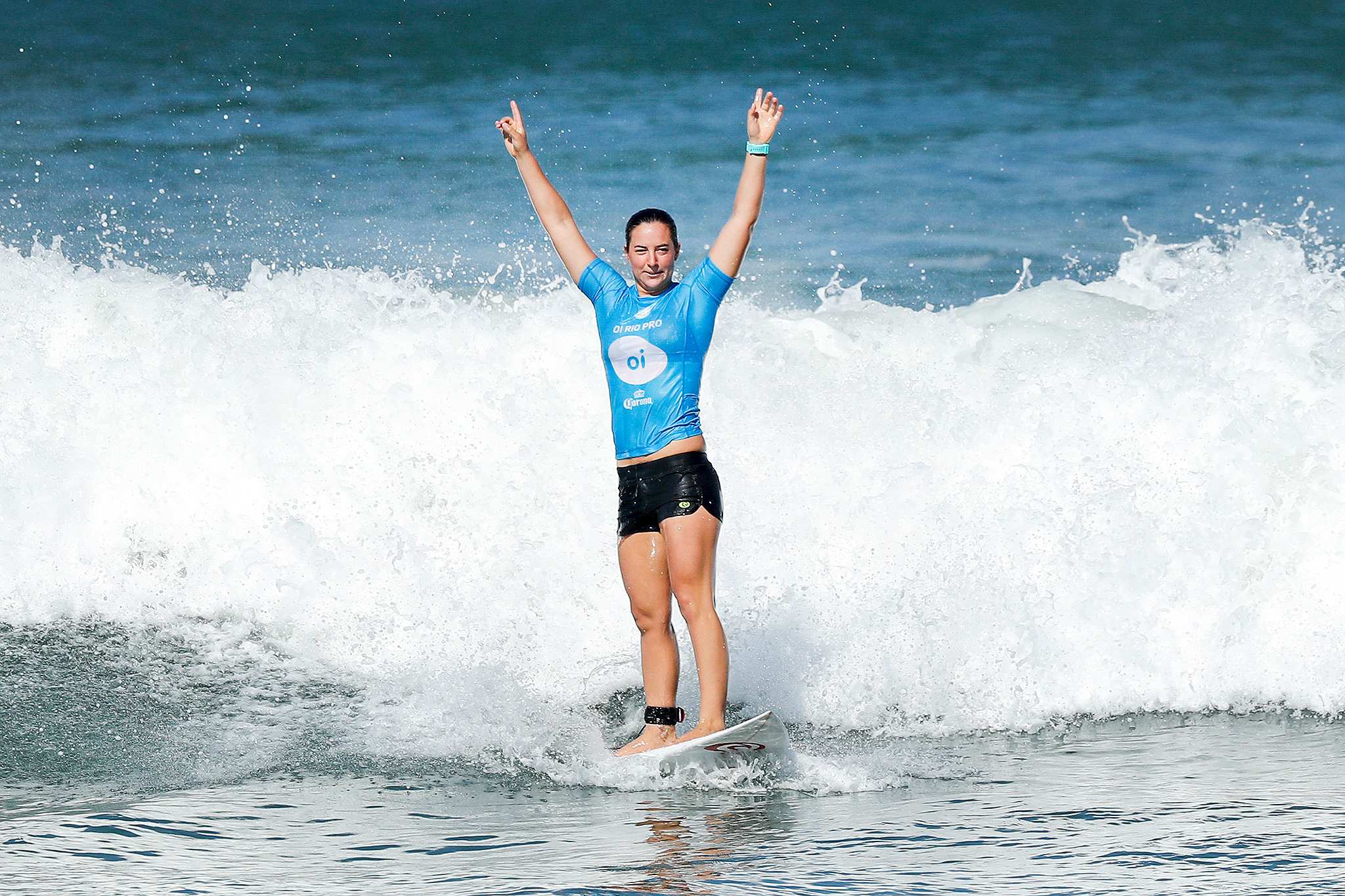 Tyler Wright wins World Surf League event in Brazil in stunning return ...