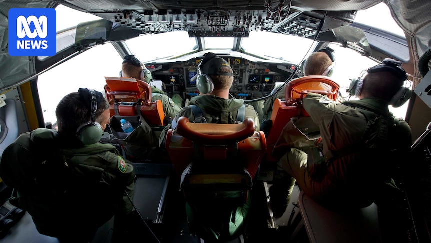 Malaysia Airlines MH370: Bad weather halts Indian Ocean search for ... Malaysia Airlines MH370: Bad weather halts Indian Ocean search for ...