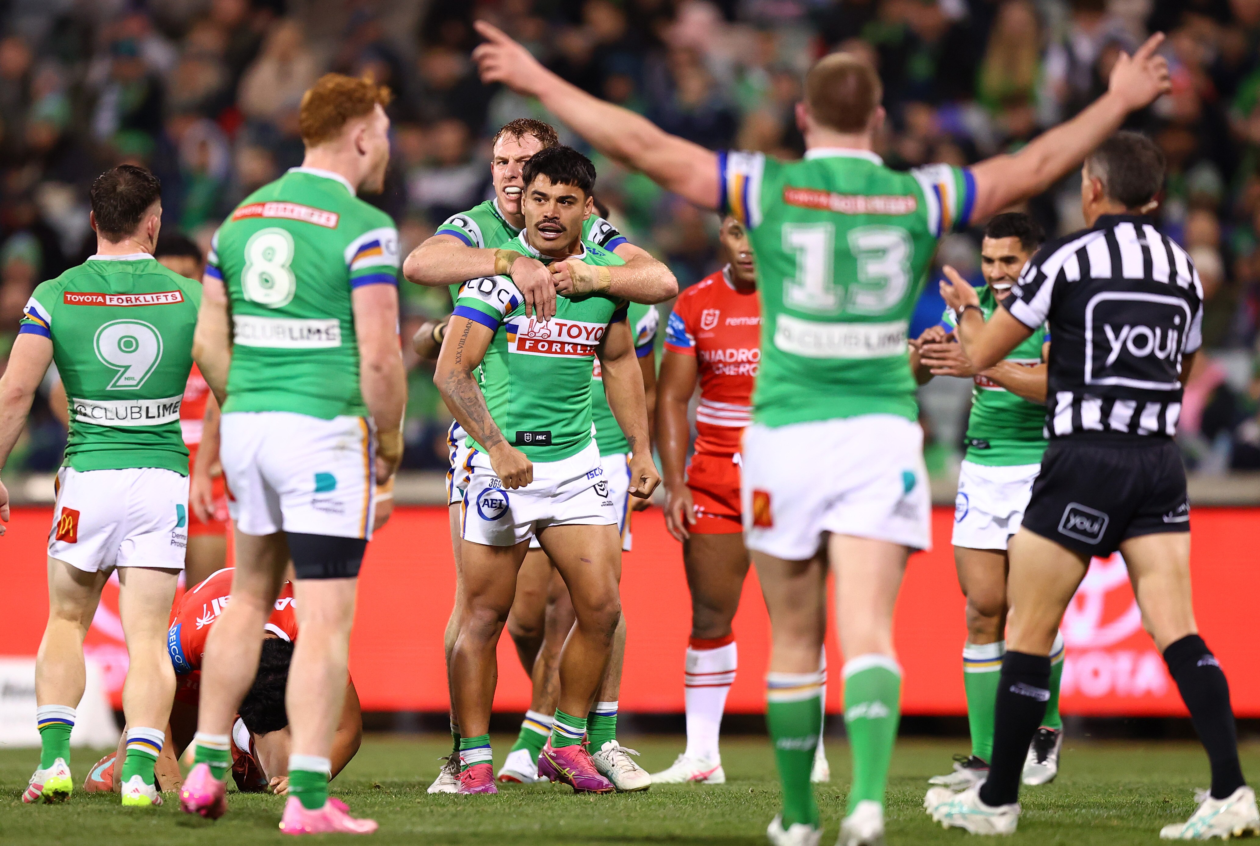 NRL updates: Canberra Raiders beat St George Illawarra Dragons 28-24 ...