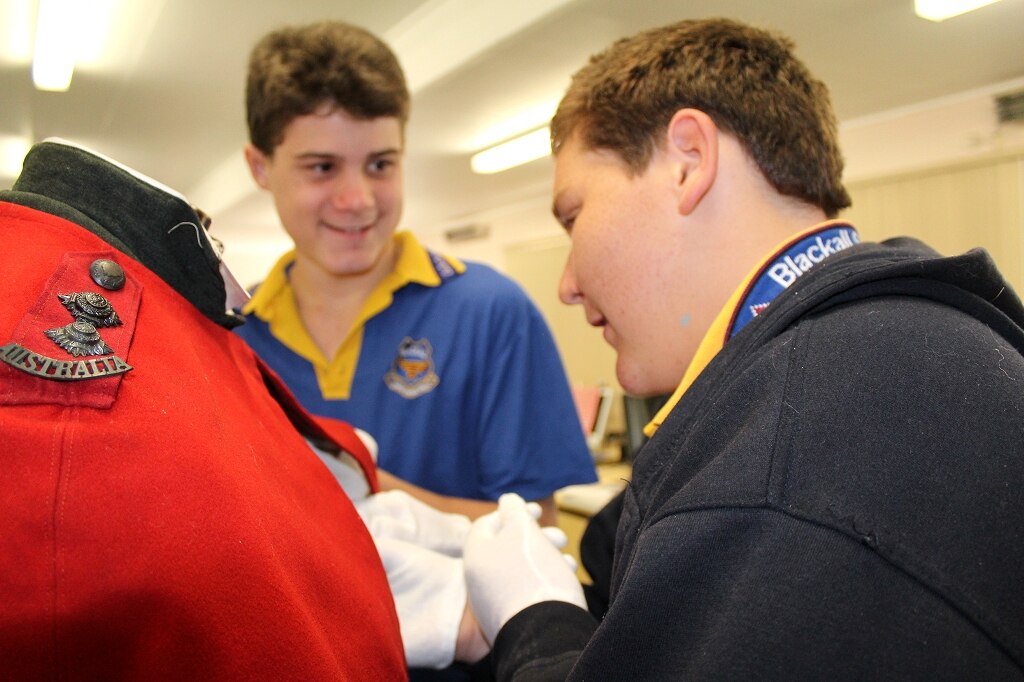 Blackall State High School students reveal life of WWI nurse Greta ...