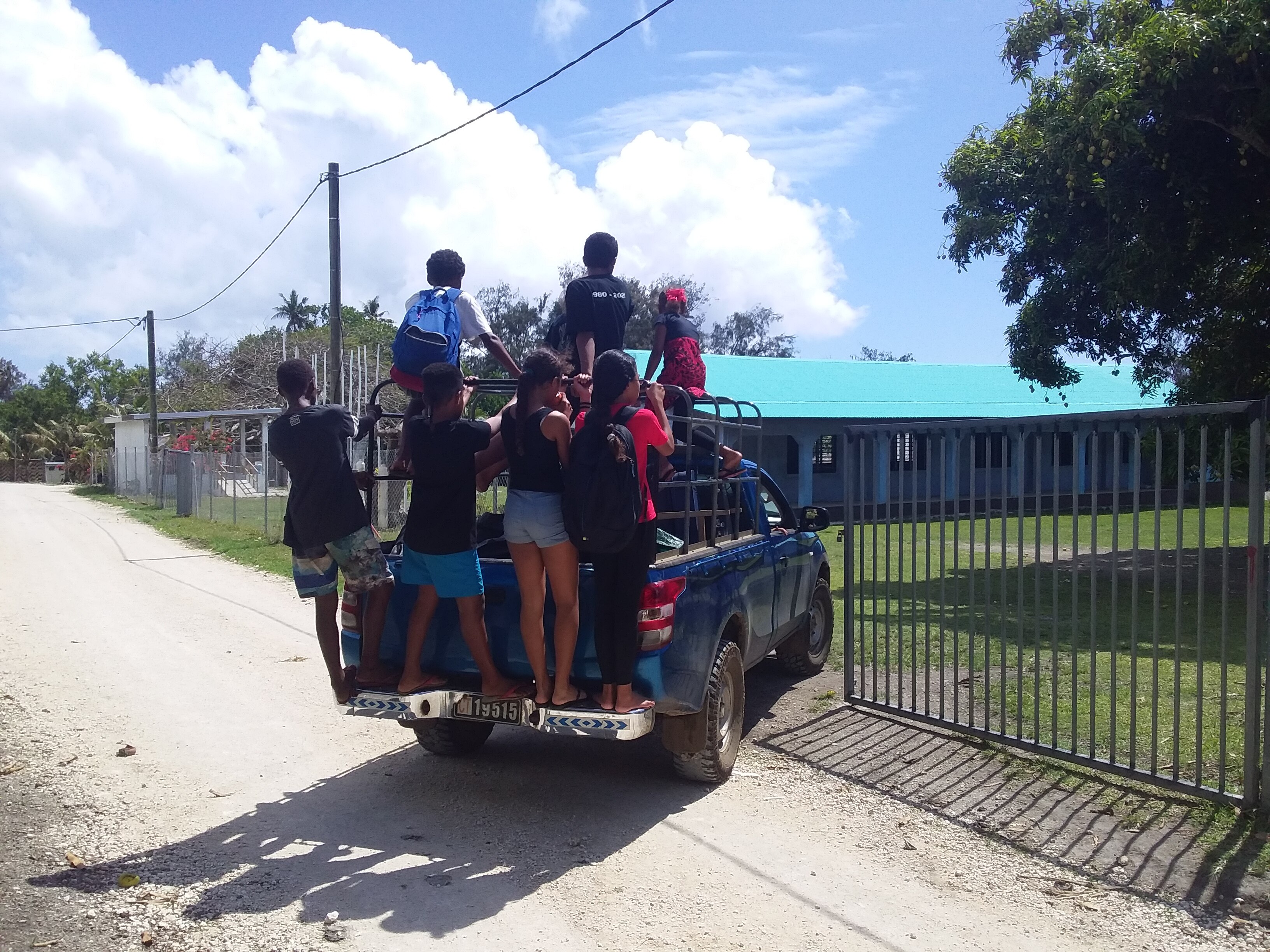 Ensemble Nabanga impresses Australian audiences with traditional ...