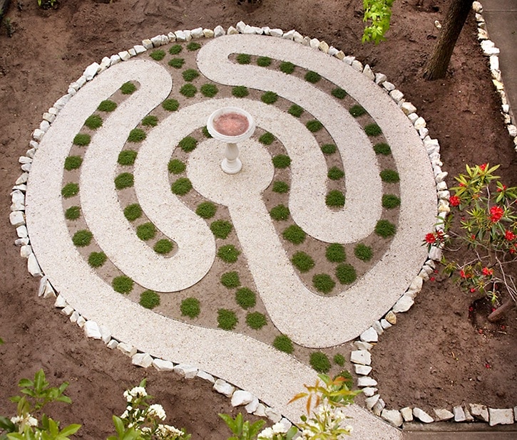 Hobart labyrinth designer blends two passions to bring tranquillity to ...