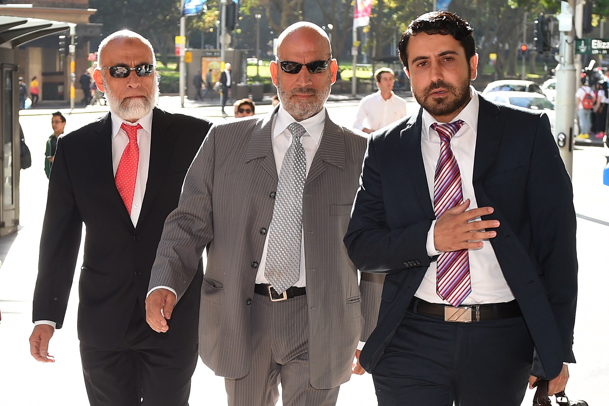 Mamdouh Elomar, father of IS fighter, paid $US1m bribe to Iraqi ...