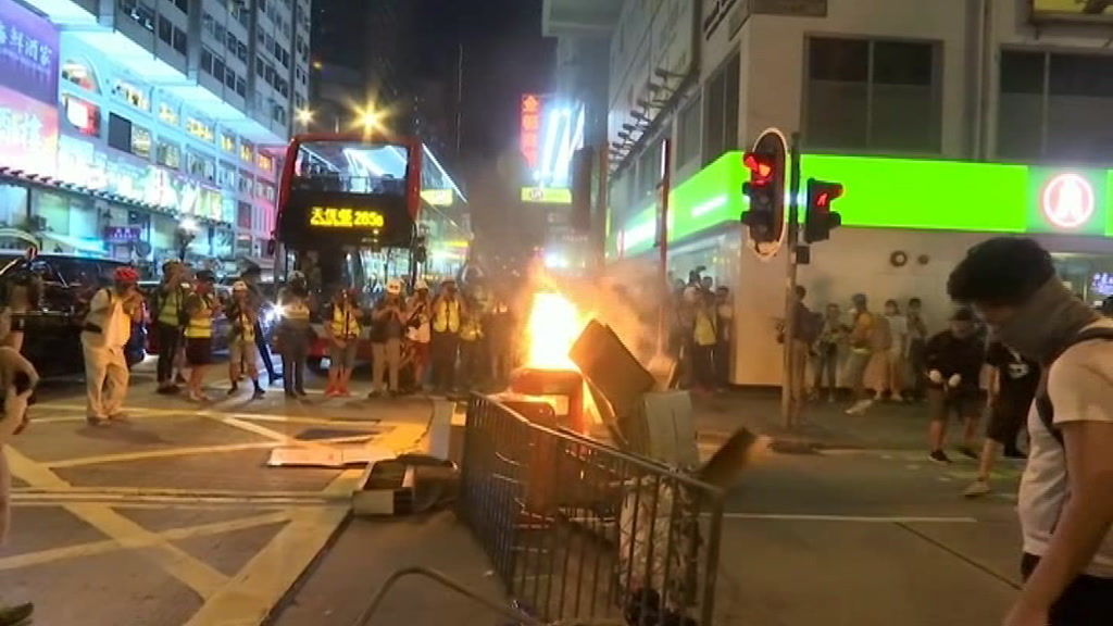 Police and protesters clash again in Hong Kong - ABC News