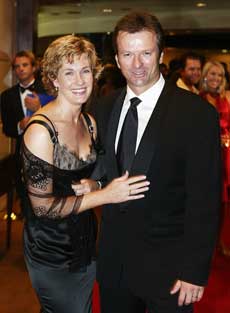 Waugh's wife continues recovery from brain surgery - ABC News