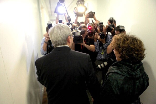 Media, pollies play 'the game'. Public loses out - ABC News