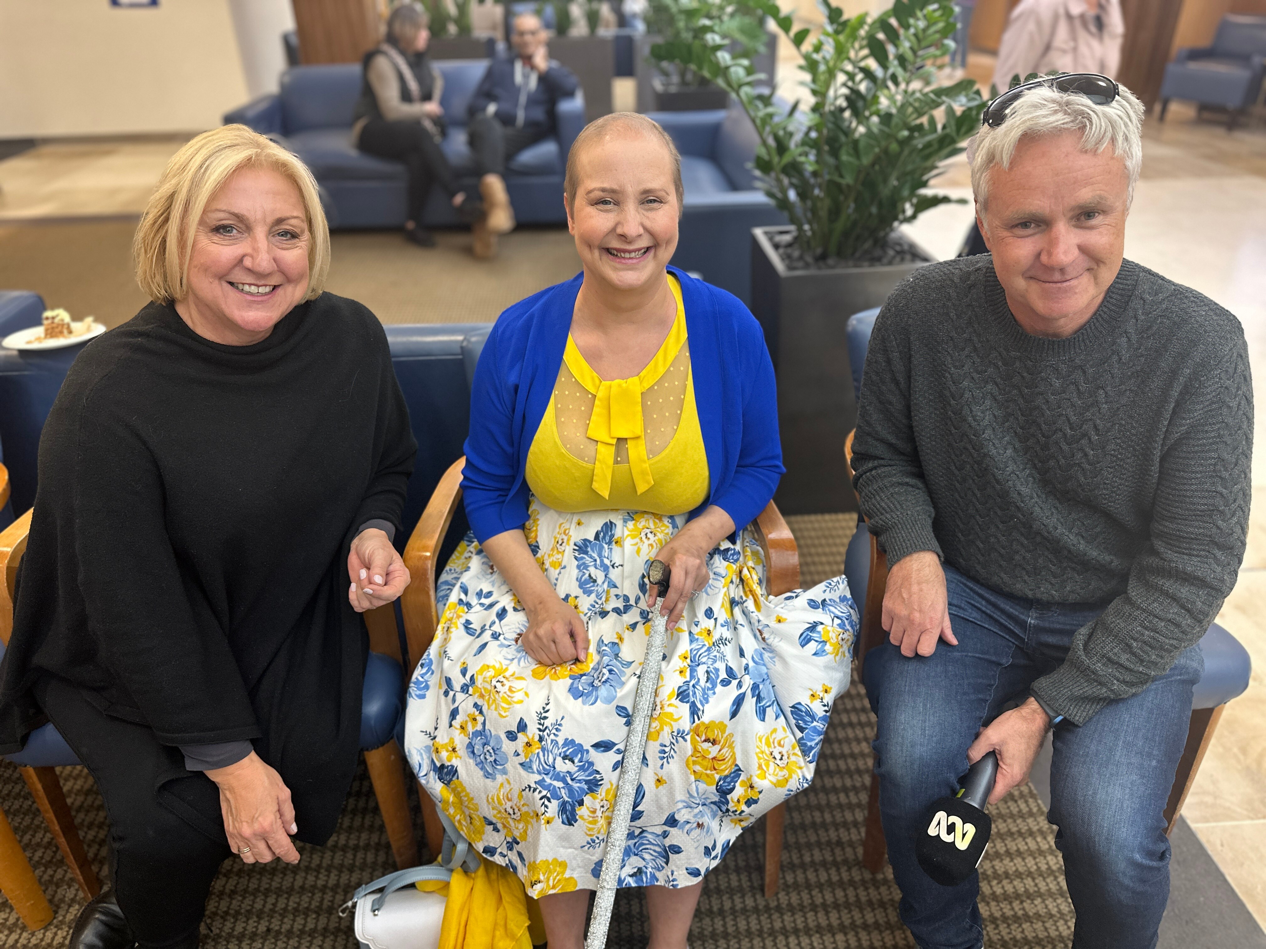 Donna brings colour to lives of SA patients despite her terminal cancer ...