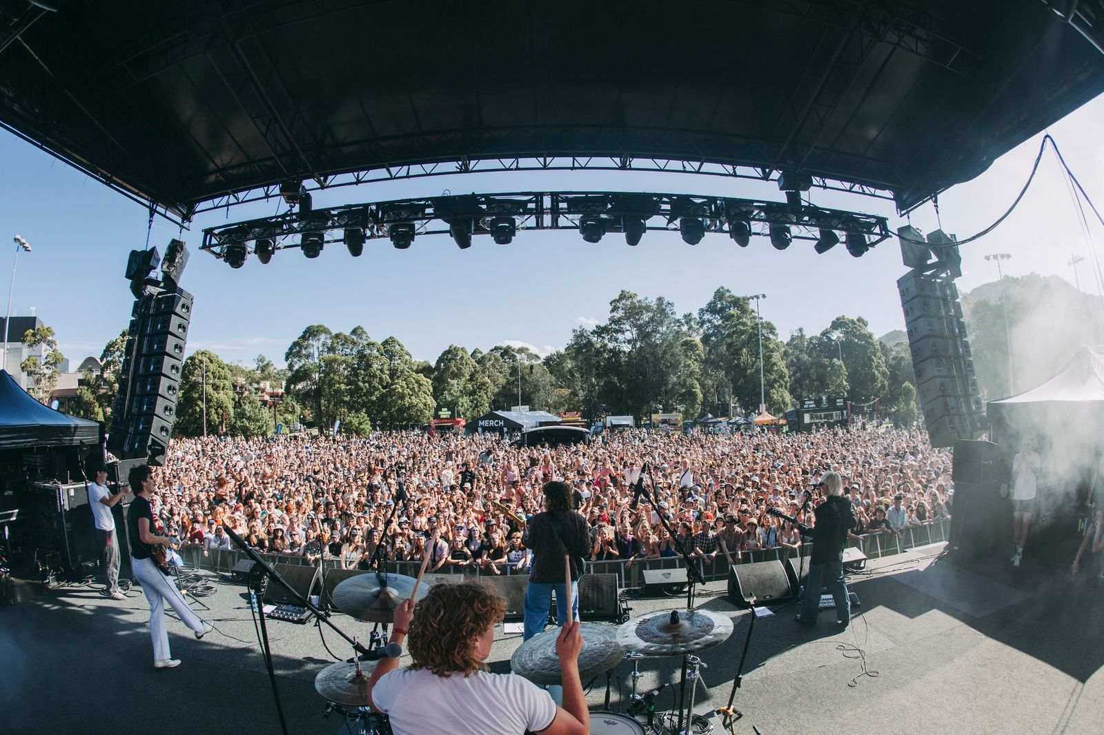 Australian musical icons on why regional touring matters in 2025 - ABC News