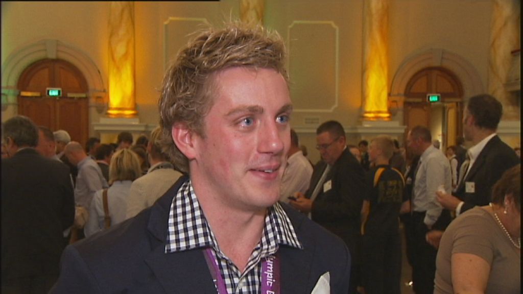 Championship pool named in Cowdrey's honour - ABC News