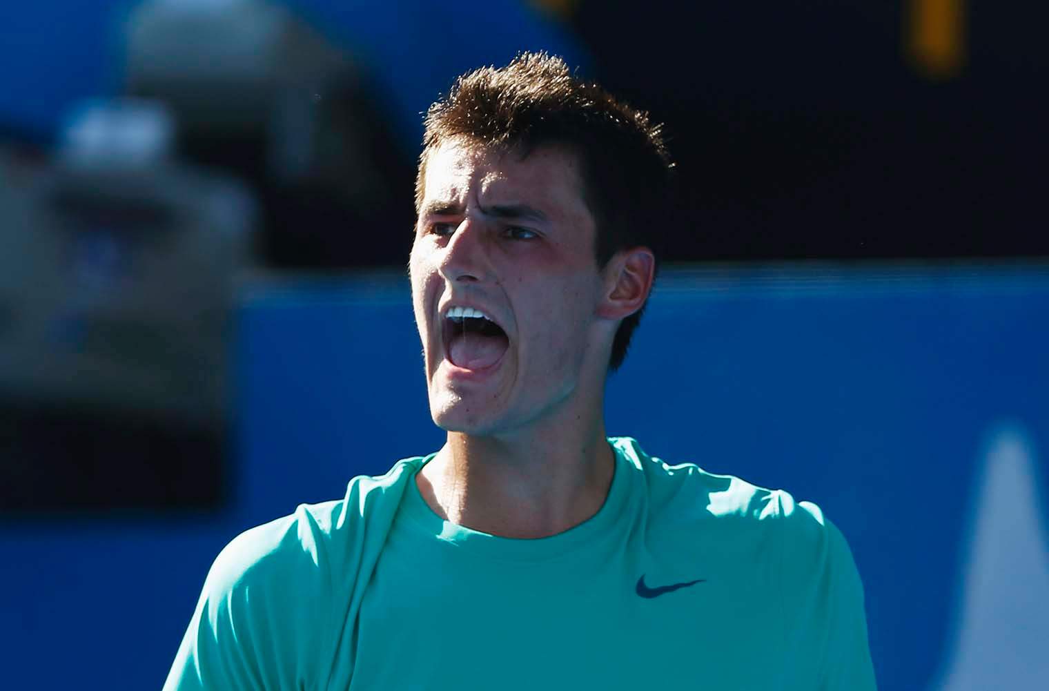 Tomic through to Sydney final - ABC News