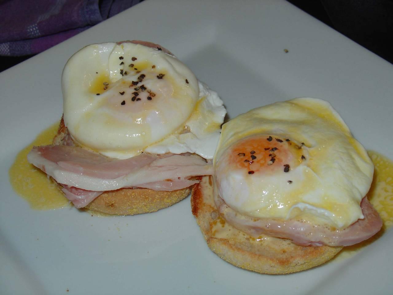Eggs Benedict - ABC Everyday