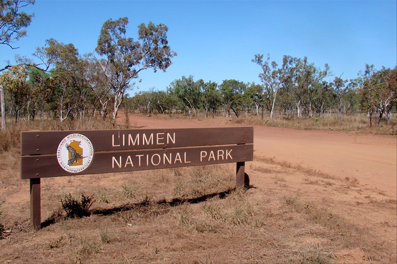 National Park camping fees spurned by grey nomads - ABC News