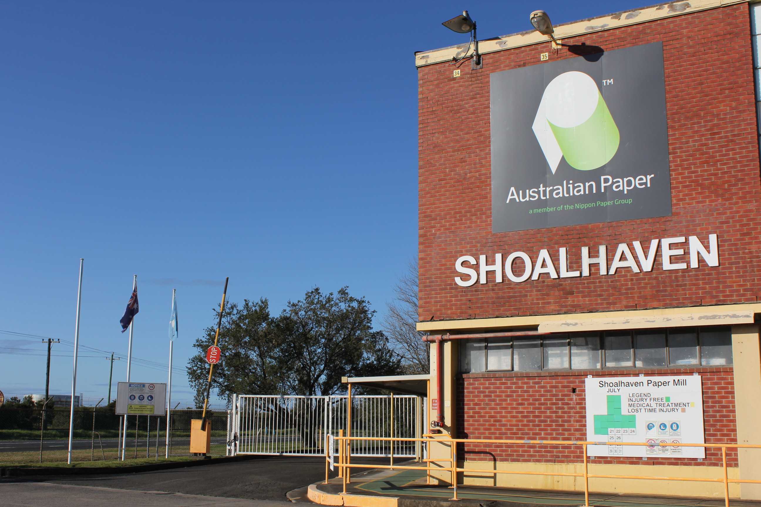 Almost 200 jobs cut as Norske Skog sells its Albury site to Australian ...