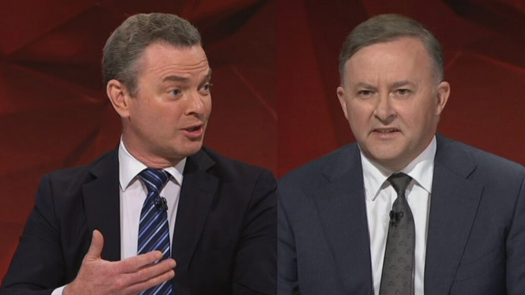 Q&A: Christopher Pyne defends Coalition's NBN plan in wake of ...