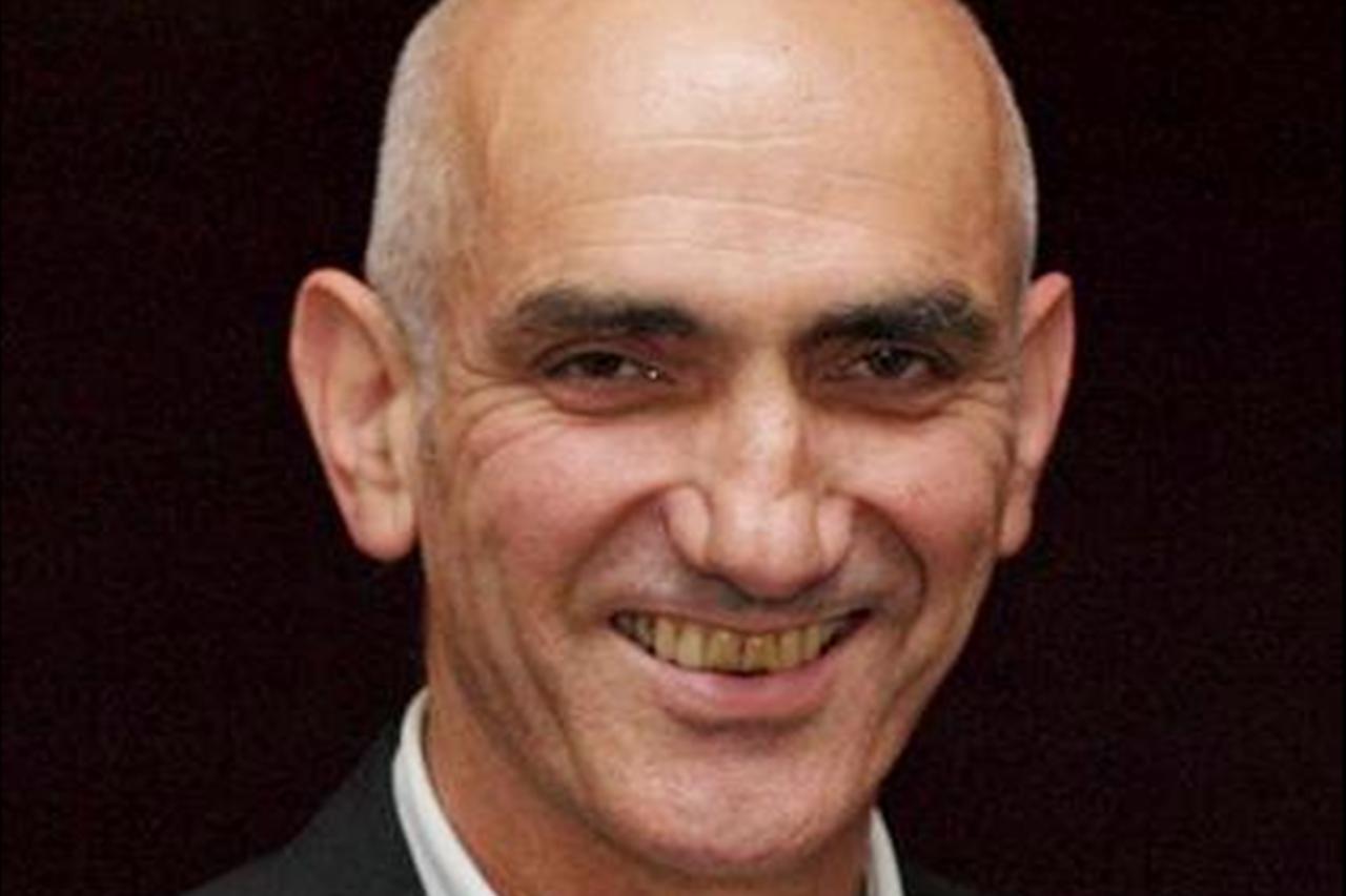 Australian singer Paul Kelly shares stories behind his songs - ABC listen
