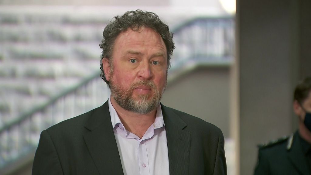 The efficacy of AstraZeneca and Pfizer vaccines against Delta variant ...