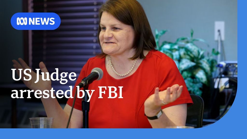 FBI charge US judge with helping man evade immigration authorities ...