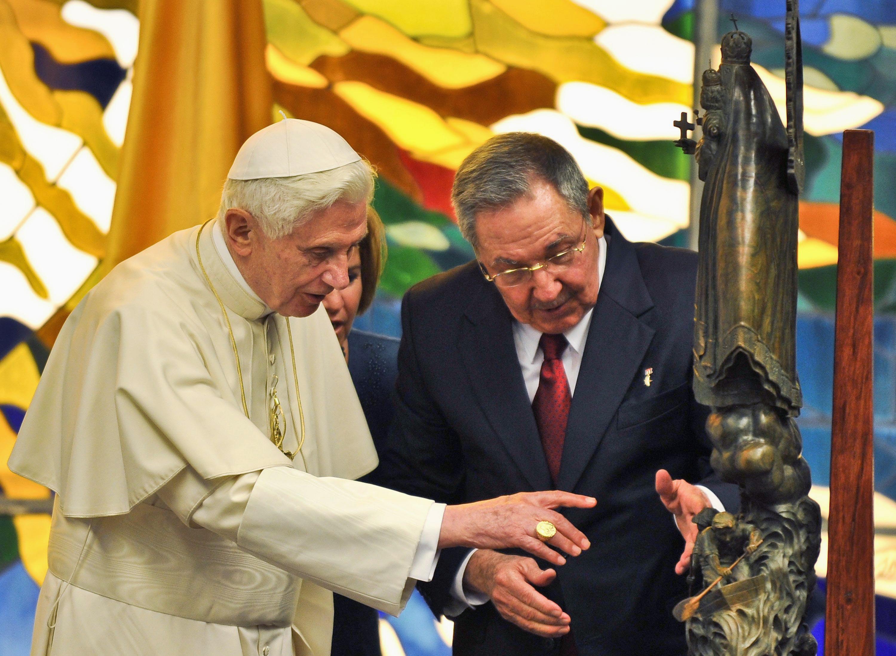 Pope meets Castro in Cuba - ABC News