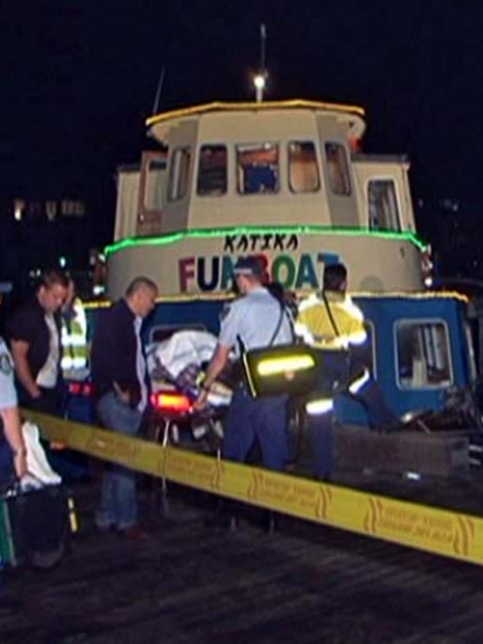 Party boat crashes into Sydney wharf - ABC News