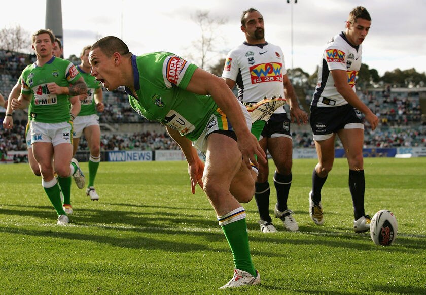 Broken leg ends Carney's Raiders season - ABC News