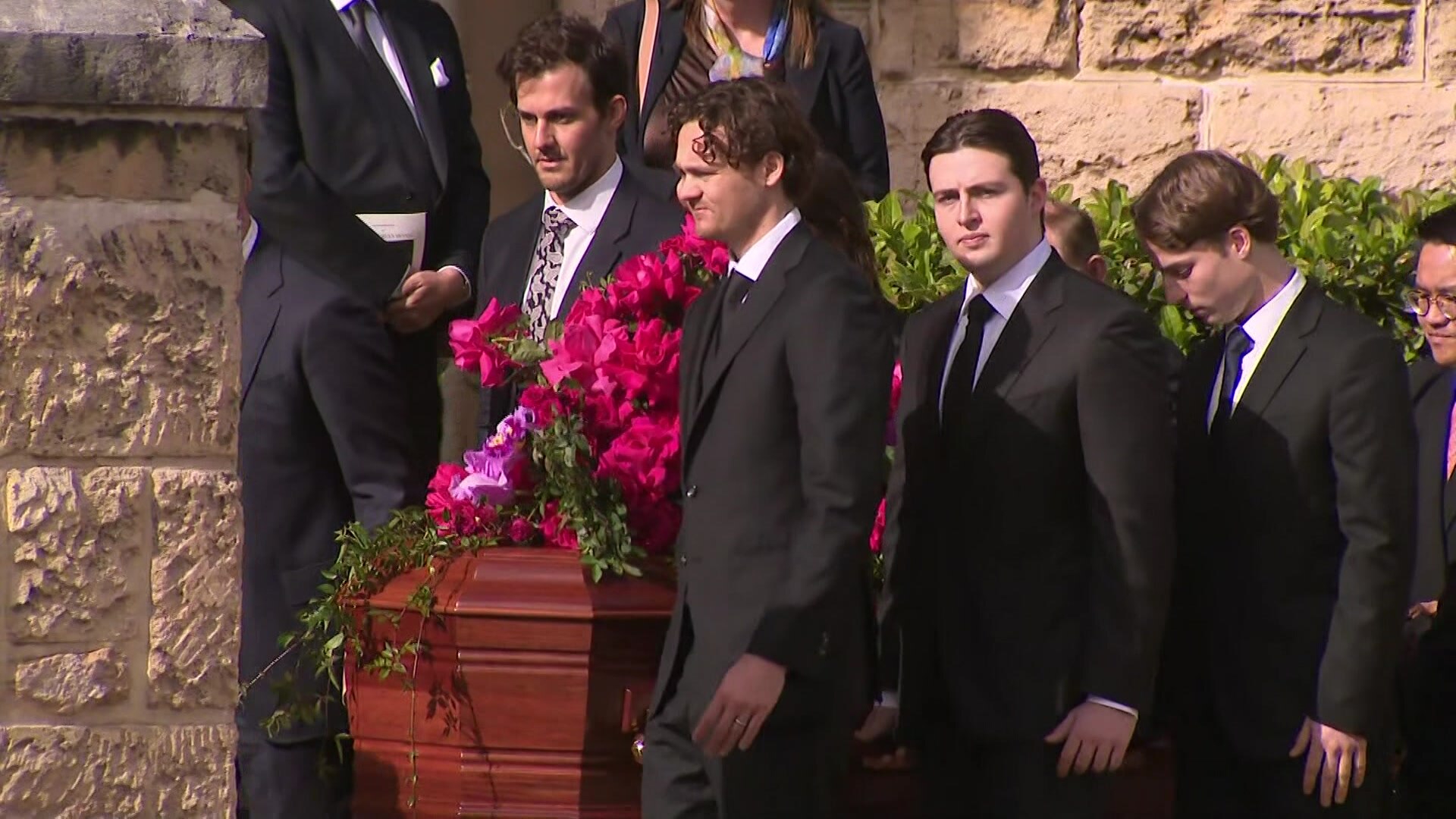 Hundreds mourn Eileen Bond, ex-wife of controversial businessman Alan ...