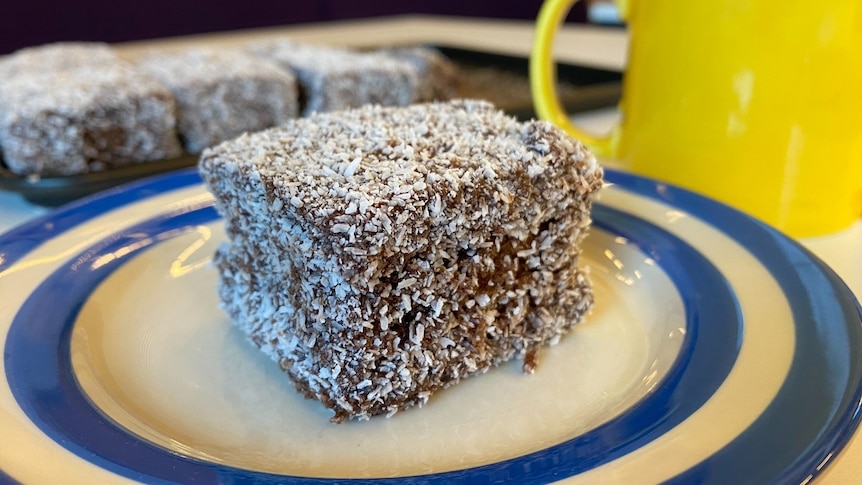 Settling the debate over whether Australia or New Zealand invented the ...