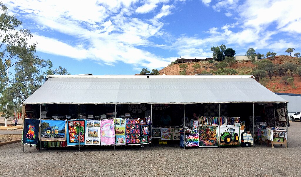 Mobile patchwork shop brings fabric and sewing supplies to regional and ...