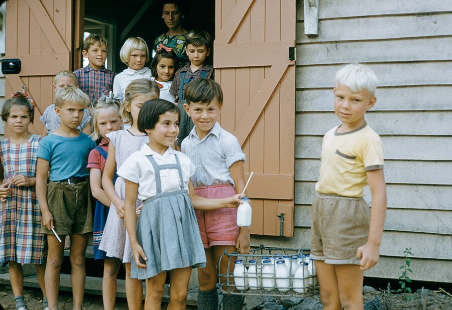 Migrant hostel photographic exhibition, A Place to Call Home, opens at ...