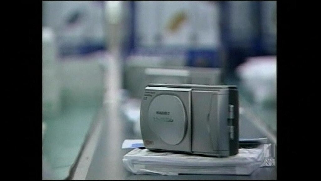 Olympus CEO in hiding over mafia allegations - ABC News