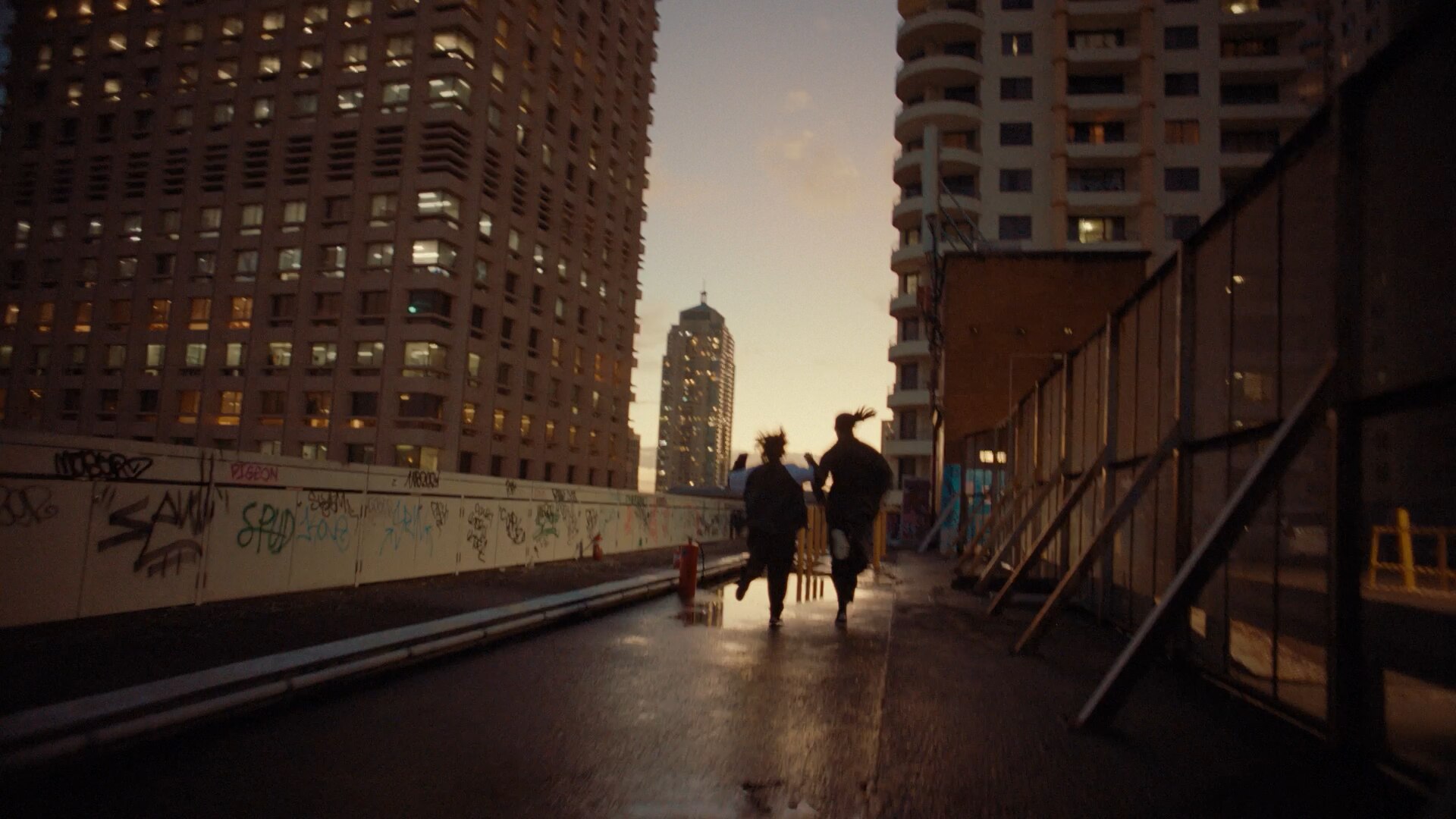 Feature Video: Cosmo's Midnight - Hold On (Young Heart) - ABC Rage