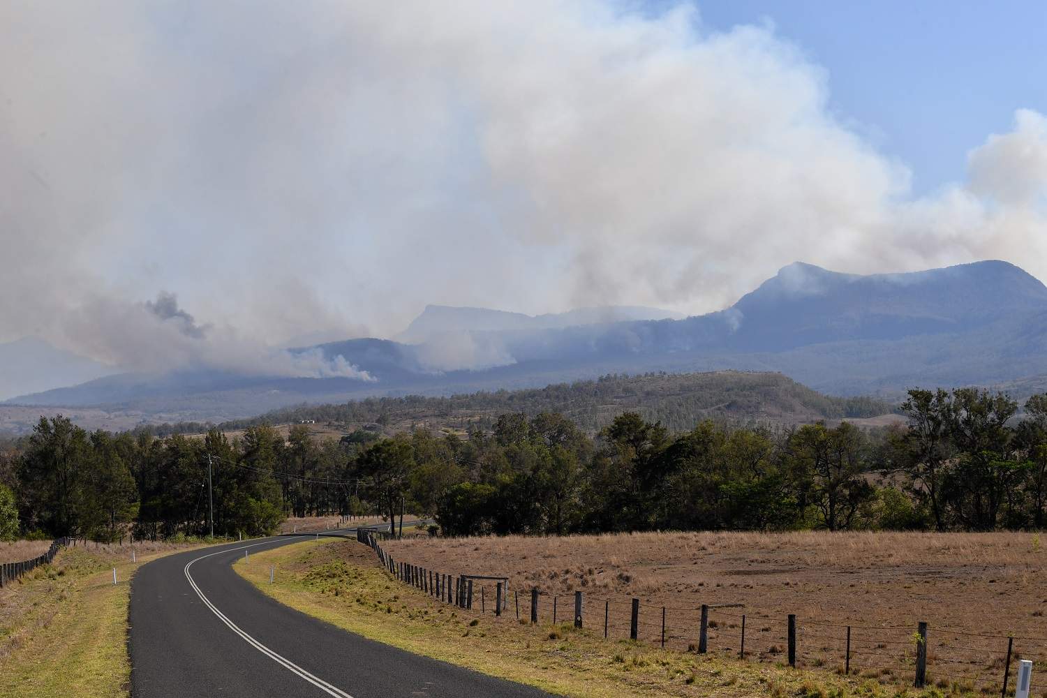 Fire-hit residents in coal mining town eager for climate leadership ...