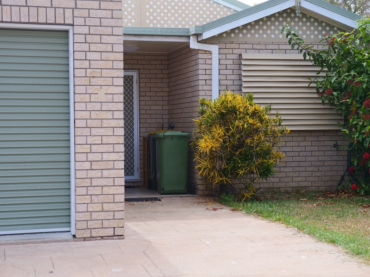 Police release CCTV footage as investigation into death of Mackay man ...