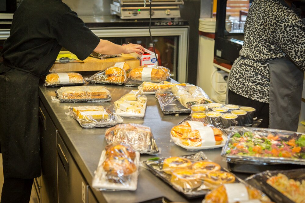 Training cafe, Permission to Eat, helps long-term jobless gain skills ...