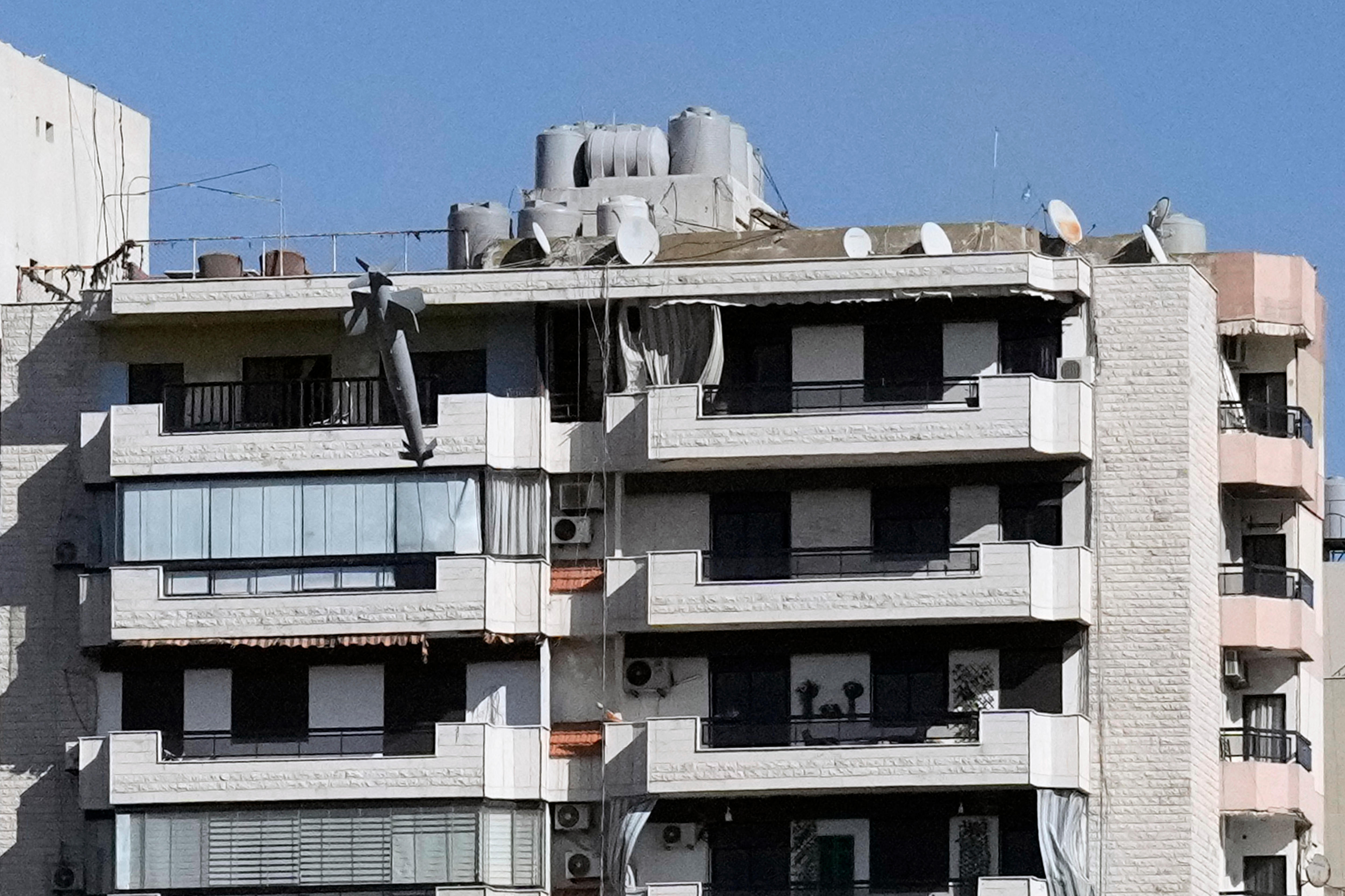 Photos of Beirut air strike capture rare glimpse of what appears to be ...