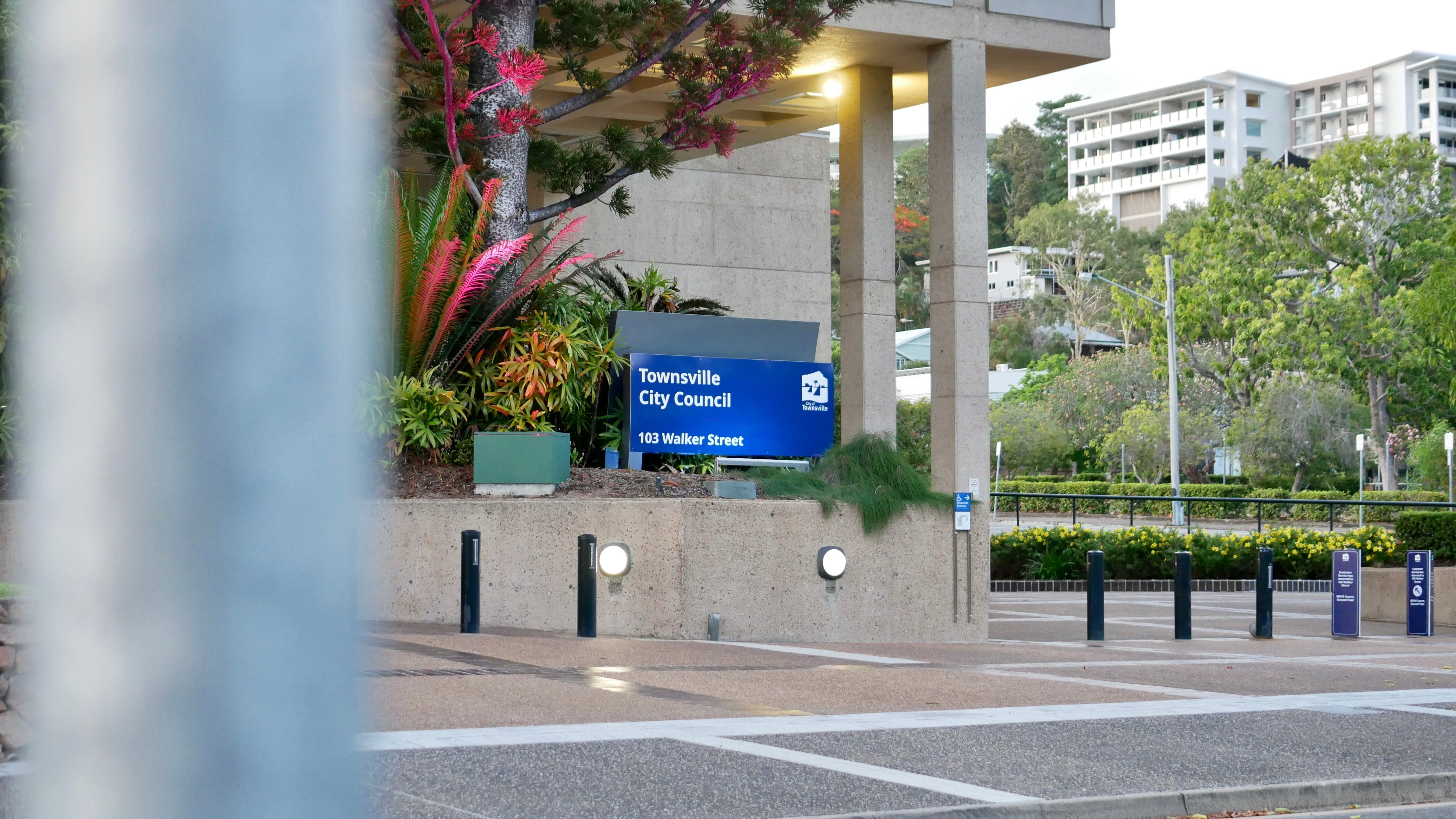 Townsville City Council did not comply with public tender process ...