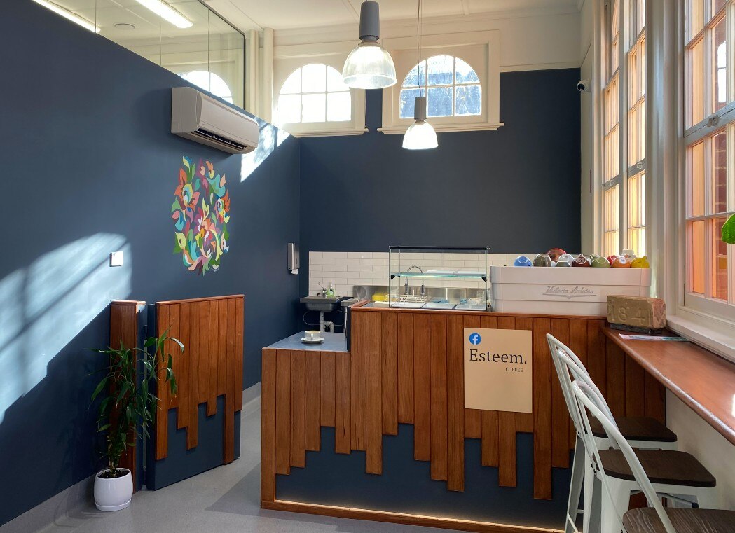 Esteem cafe opens doors and arms to Hobart migrants keen to learn ...