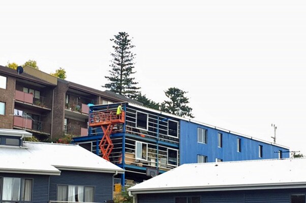South Hobart's 'blue box' house undergoes changes after failing to meet ...