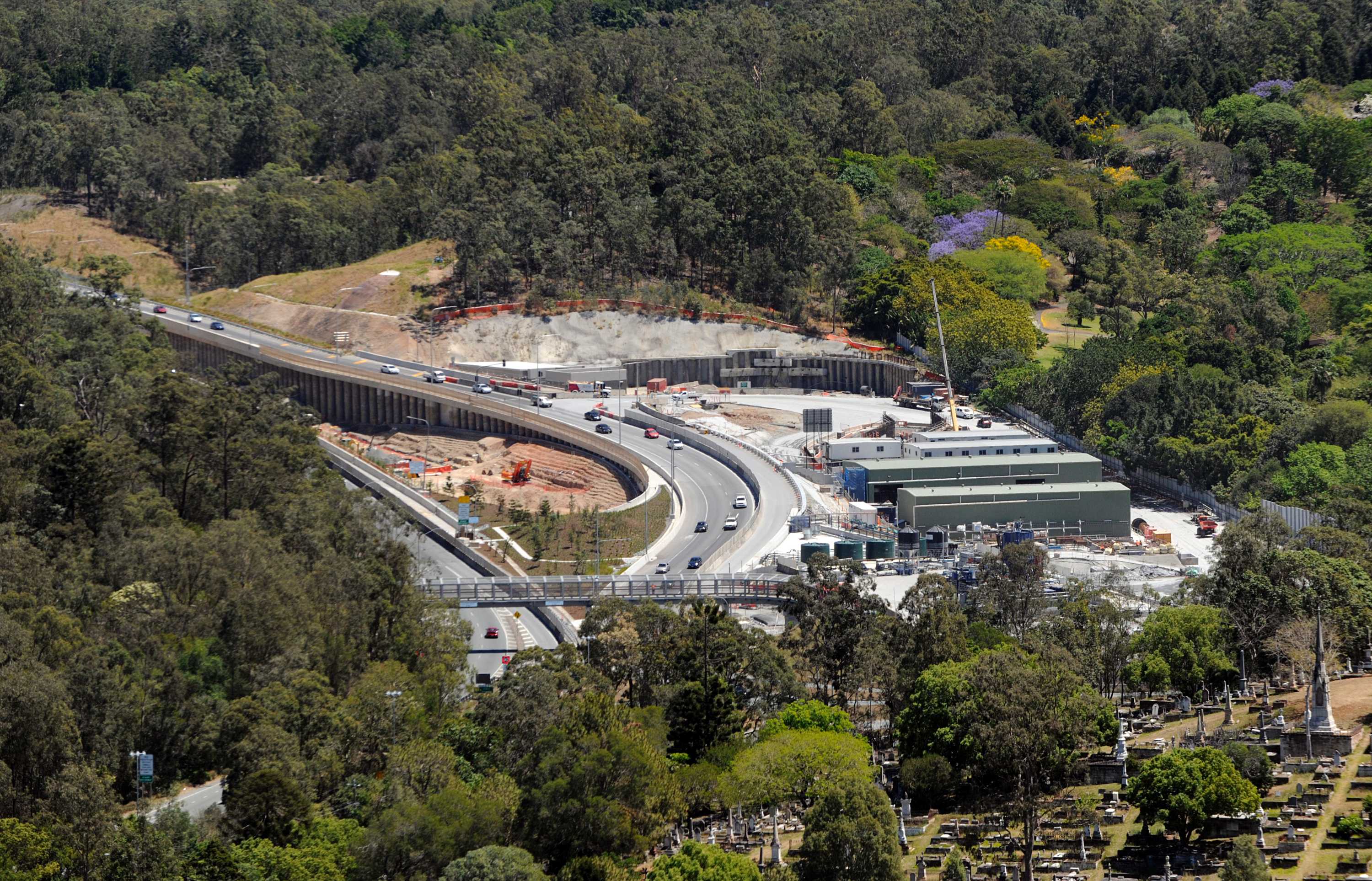 Legacy Way tunnel's $4.85 charge to be discounted in first year - ABC News