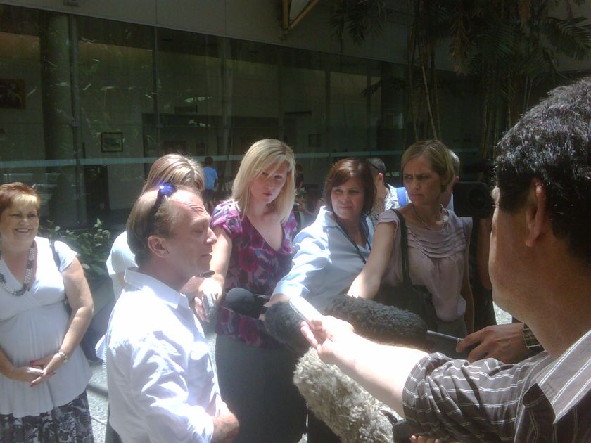 Schoolgirl's accused killer wins retrial - ABC News
