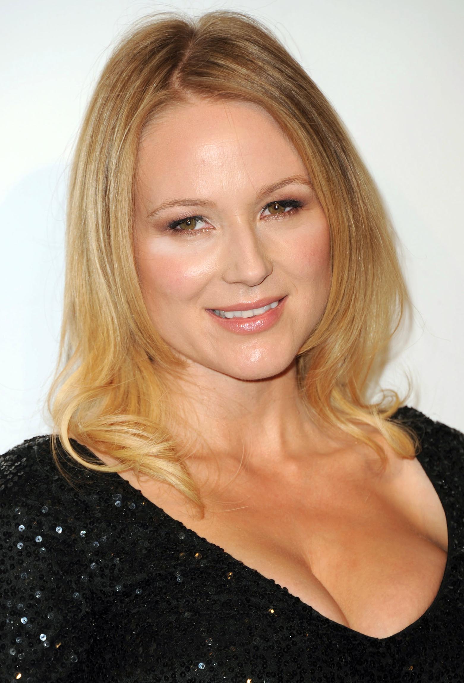 Country singer Jewel on how she turned her life around - ABC listen