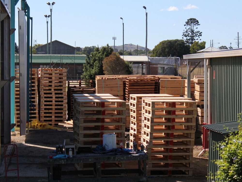Pallet production workshop teaches people with disabilities new skills ...
