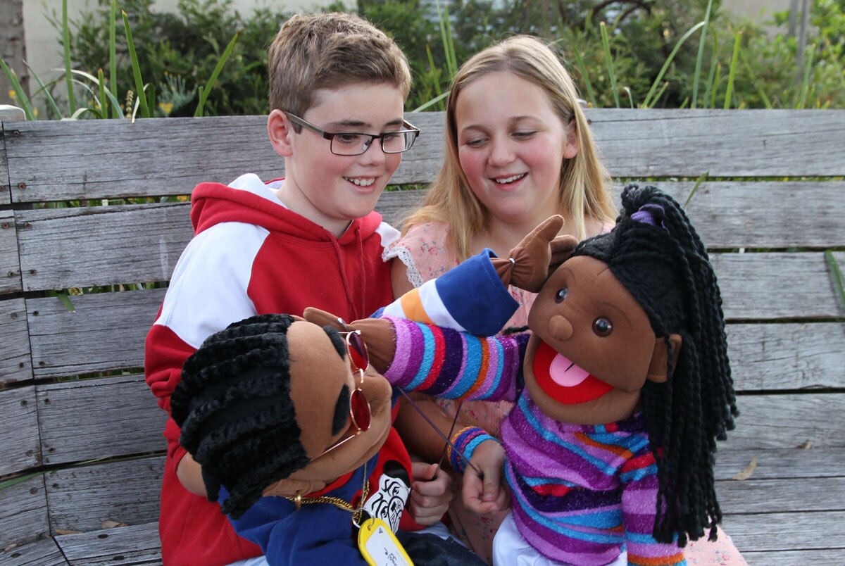 Wiradjuri language classes continue informally during catch-ups along ...