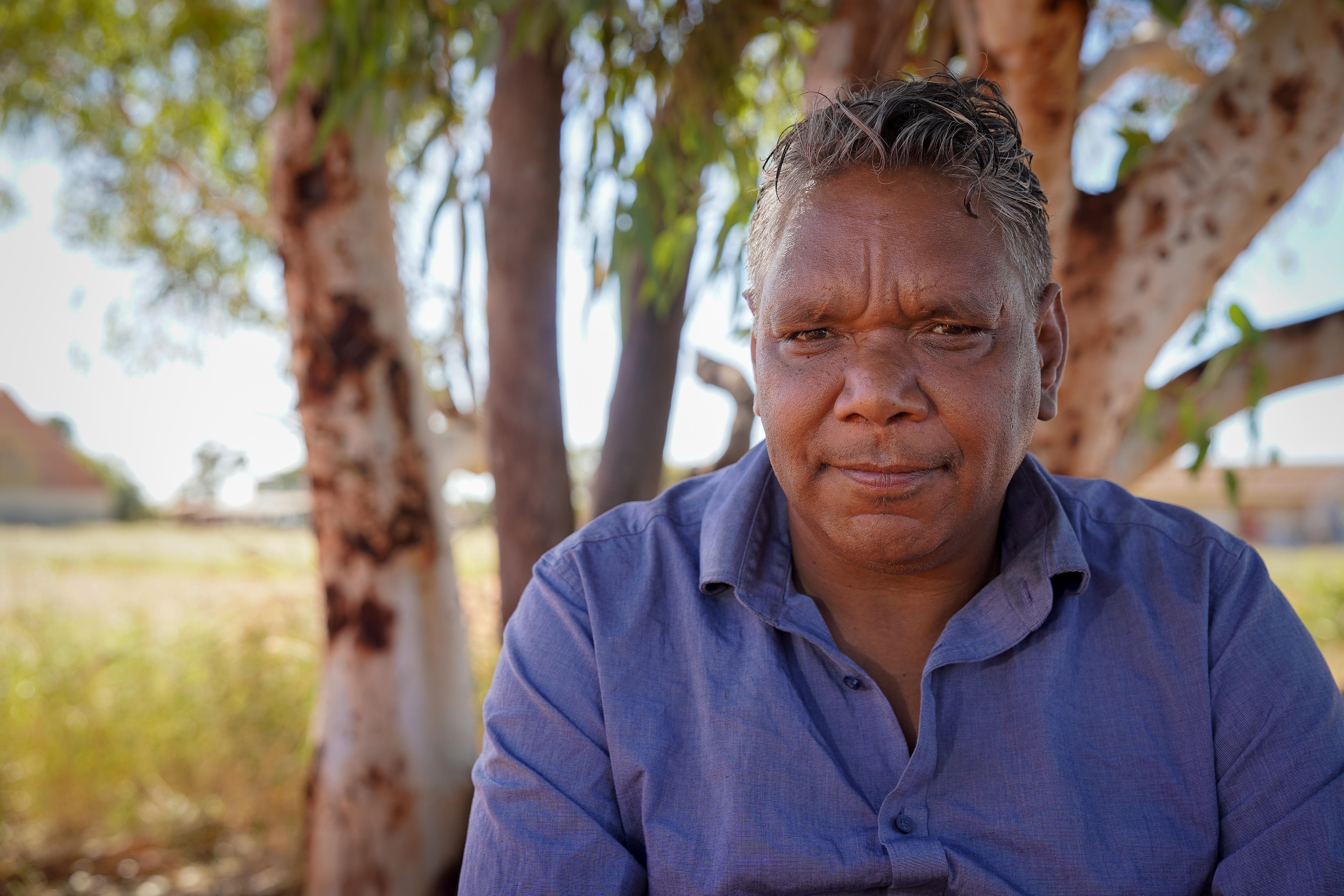 Papunya residents living in extreme heat sue NT government over unsafe ...