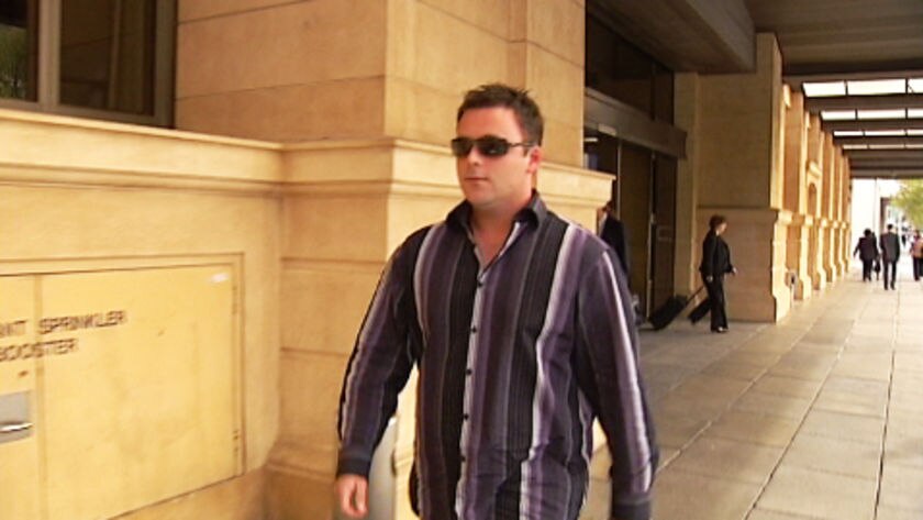 Servo robber seeks sentence delay - ABC News