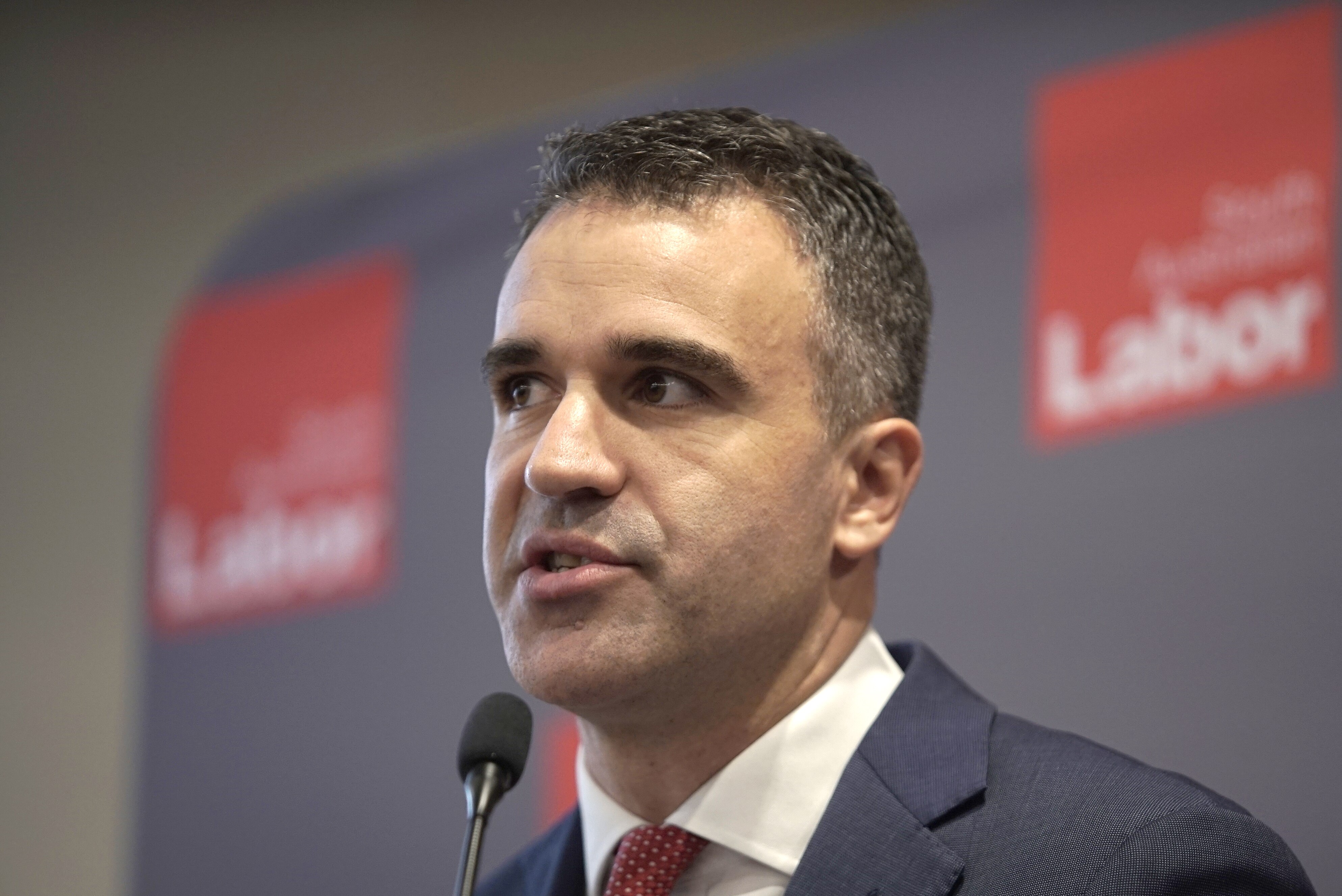 South Australian Opposition Leader visits Mount Gambier, announces new ...