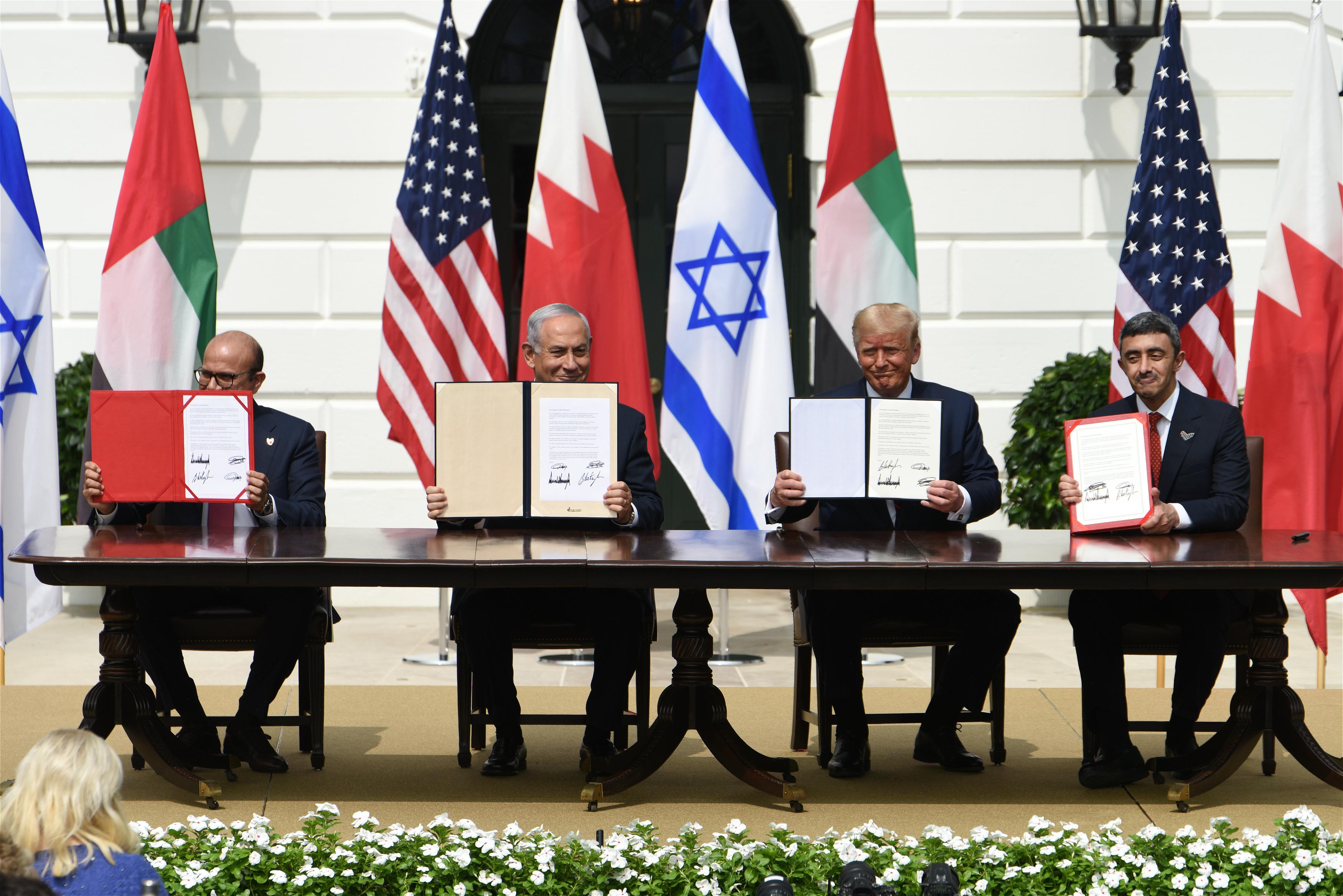 Rear Vision with Annabelle Quince and Jennifer Leake - ABC listen