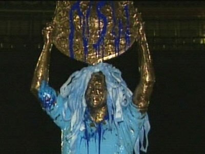Prank leaves King Wally's statue blue - ABC News
