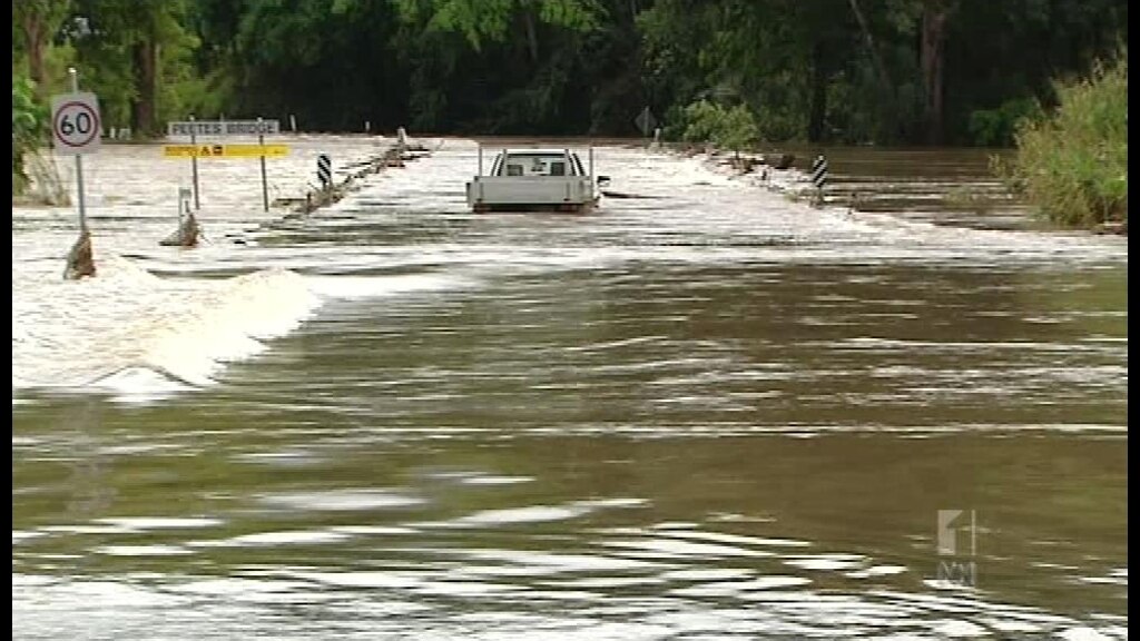Drenching continues in far north Qld - ABC News