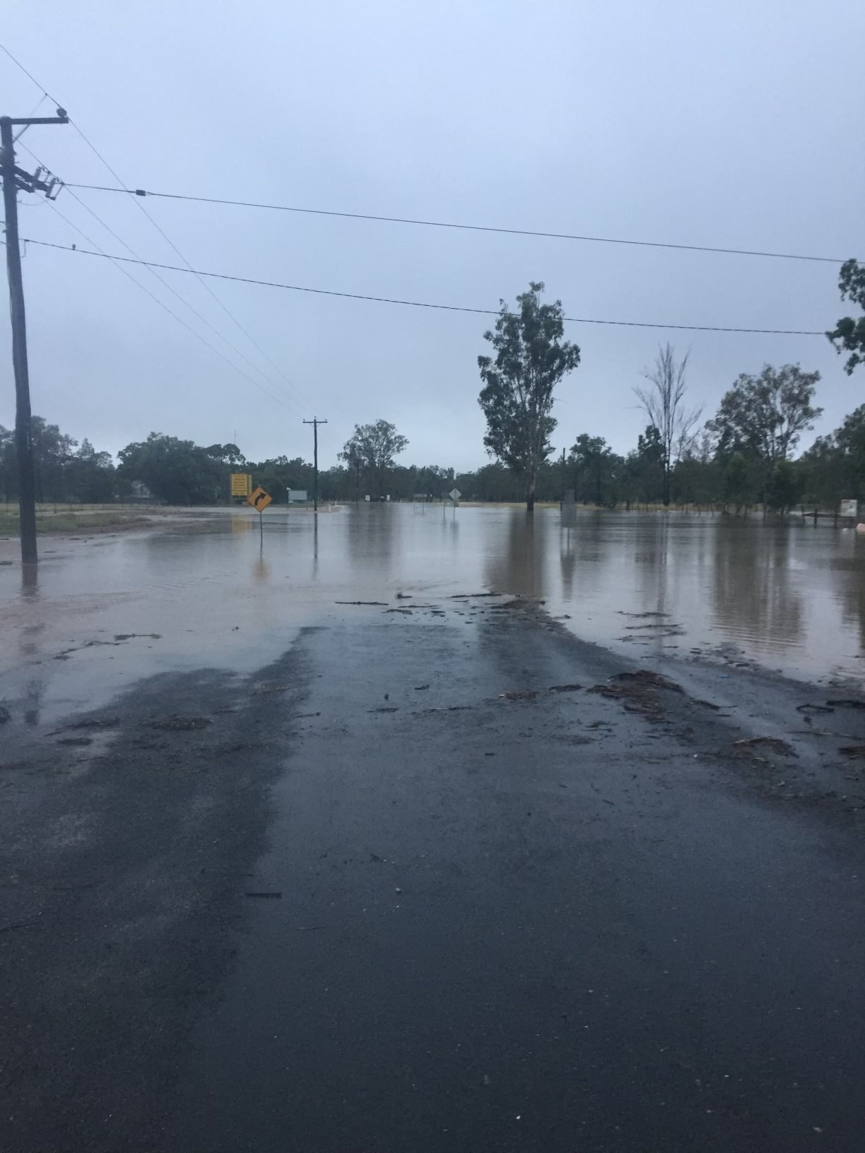 Flooding in Queensland's Central Highlands sees parts of Sapphire ...